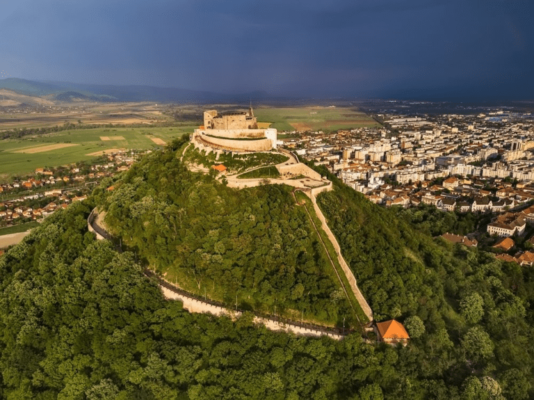 Tot ce trebuie sa stii pentru o vizita la Cetatea Deva